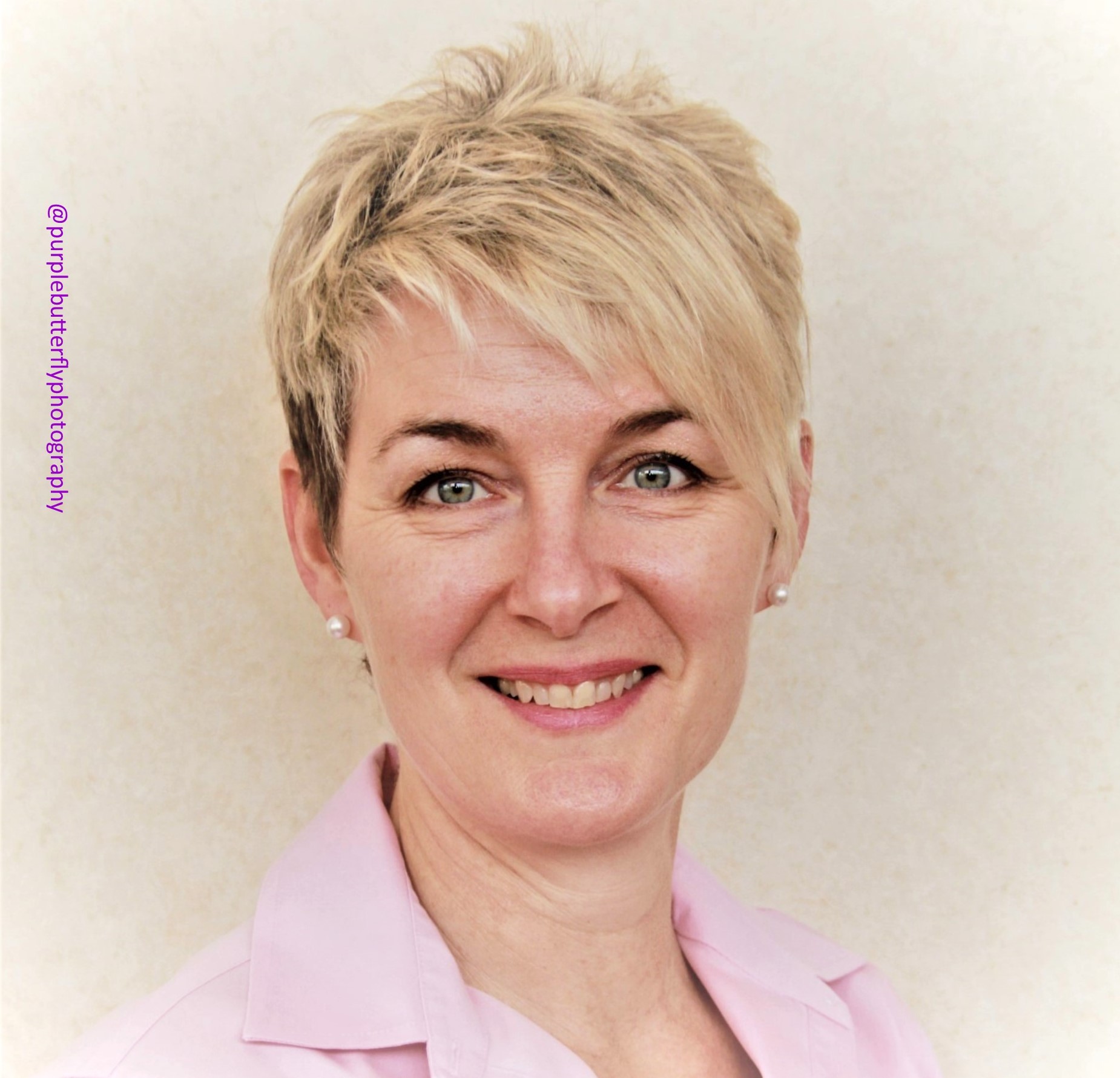 PRESS KIT – Deborah Small